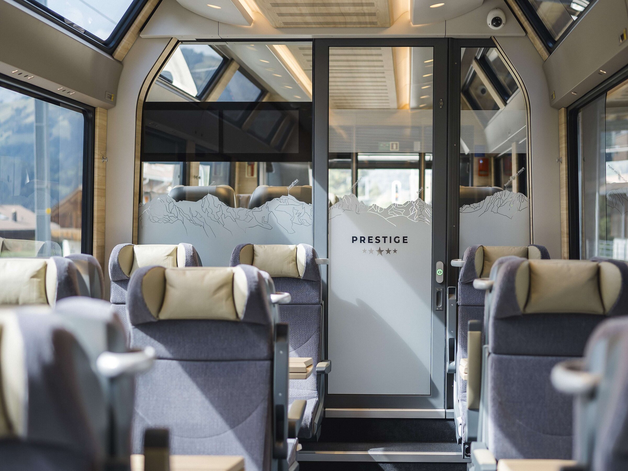 GoldenPass Express – Komfortable Zugreise durch die Alpen | railtour