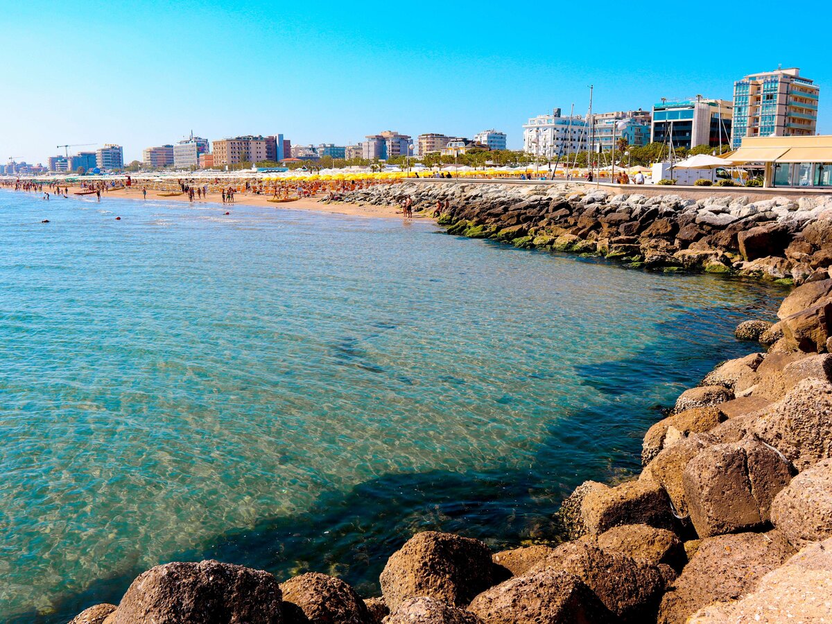 Vacation in Riccione | railtour - the swiss travel specialist